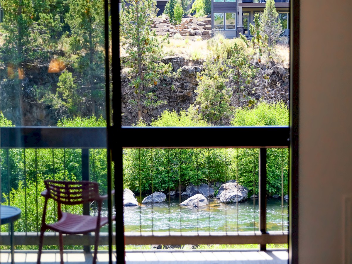 Available Rooms At The Riverhouse On The Deschutes in Bend, Oregon